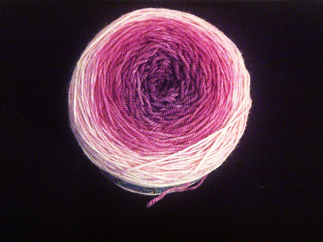 Cursed yarn! : r/knitting