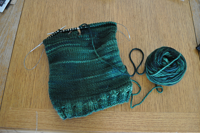 Tips For Magic Loop Knitting | Pretty Little Knit Stitches